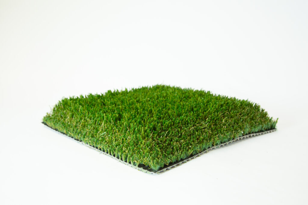 Artificial Grass for Backyards in Riverside | Oasis Turf